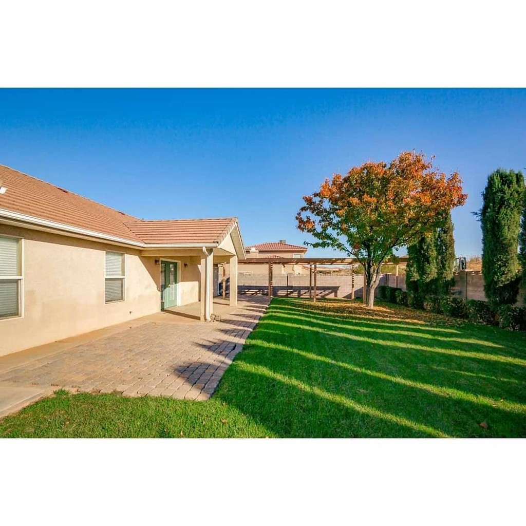 Bob Richards & Associates in Saint George's, UT